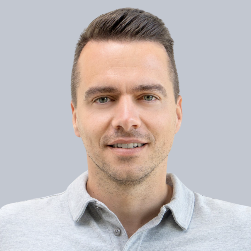 Book a Call - Pavel (CEO)